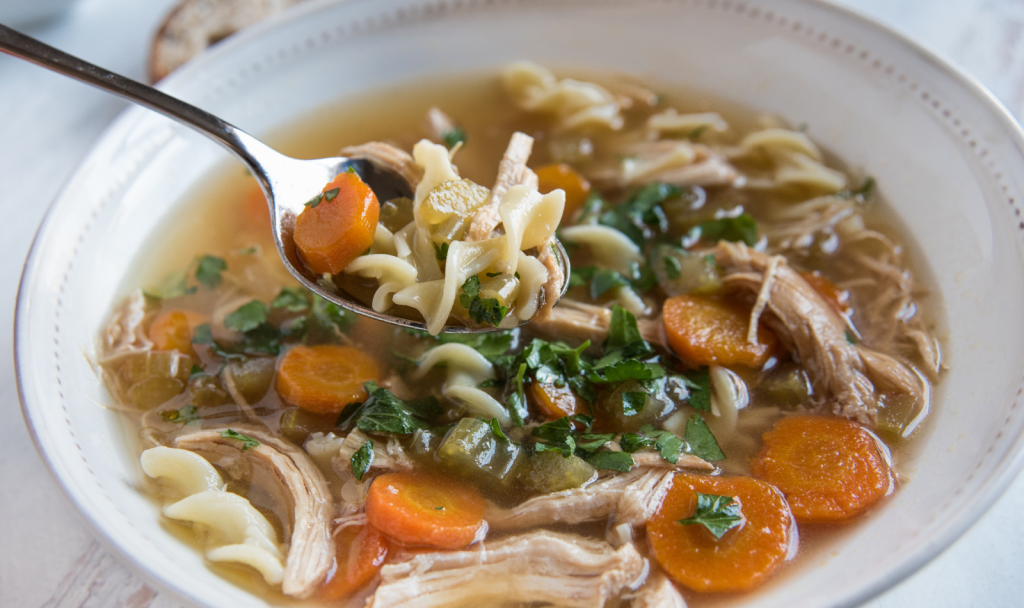 Slow Cooker Chicken Noodle Soup - Macrostax