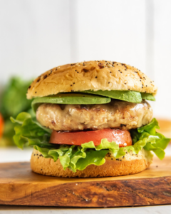 Cali Chicken Burger - Macrostax